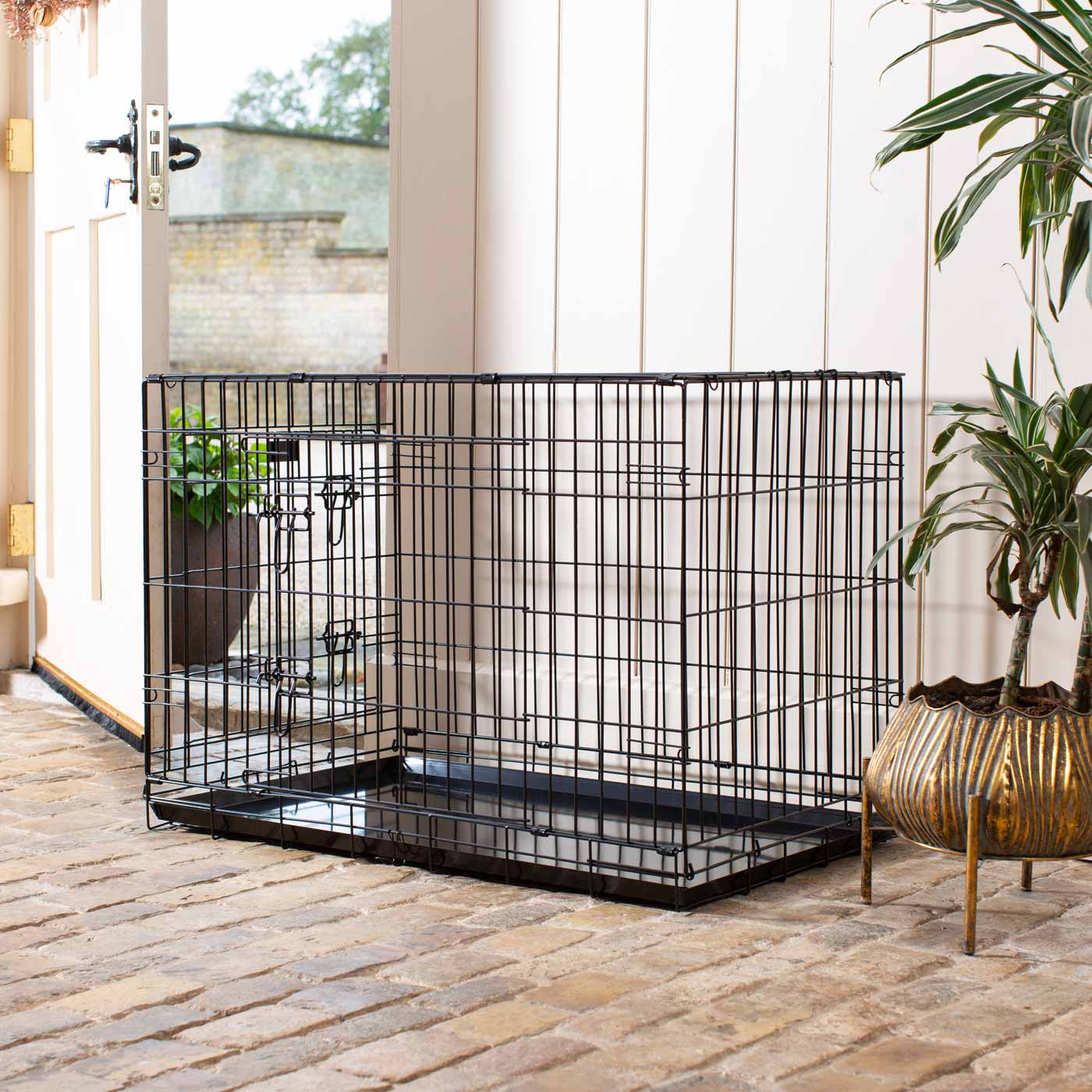 Deluxe Black Dog Crate | Metal Dog Crate | Lords and Labradors – Lords ...
