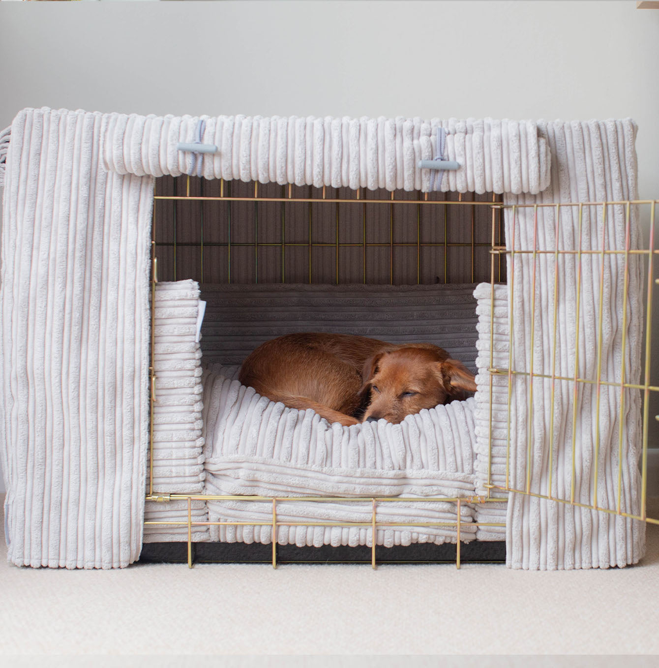 Light Grey Plush Crate Set | Dog Crate Set | Lords & Labradors